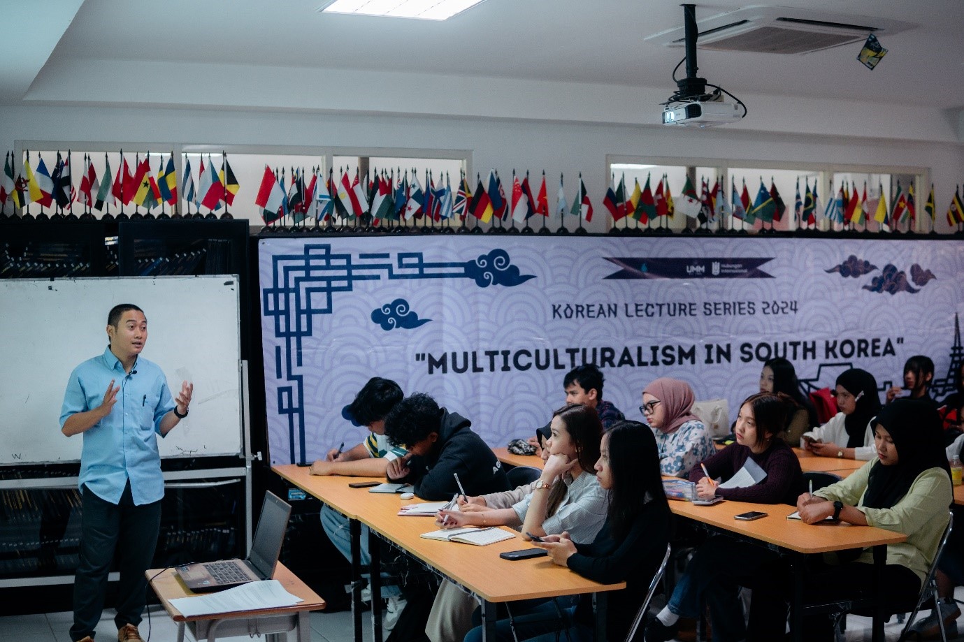 Dosen Prodi HI UMM Ungkap Daya Tarik Korea Selatan di Era Global, dari ...
